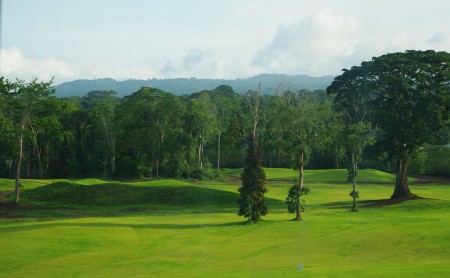 campo golf de Hotel Sipopo Malabo.jpg :: GUINEA ECUATORIAL